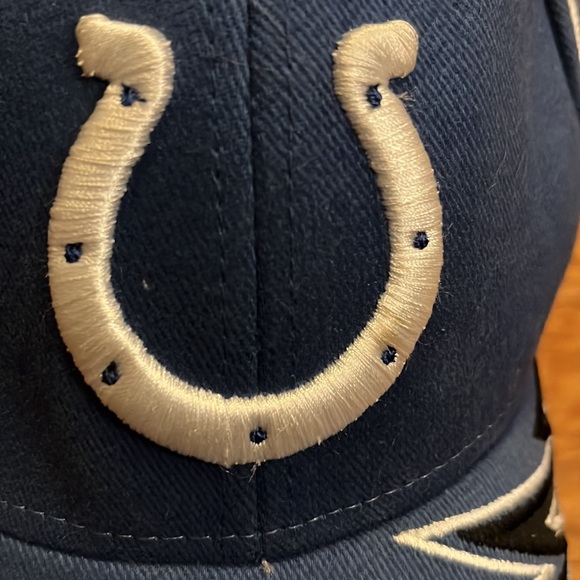 Reebok | Accessories | Vintage Indianapolis Colts Shark Tooth Snapback ...